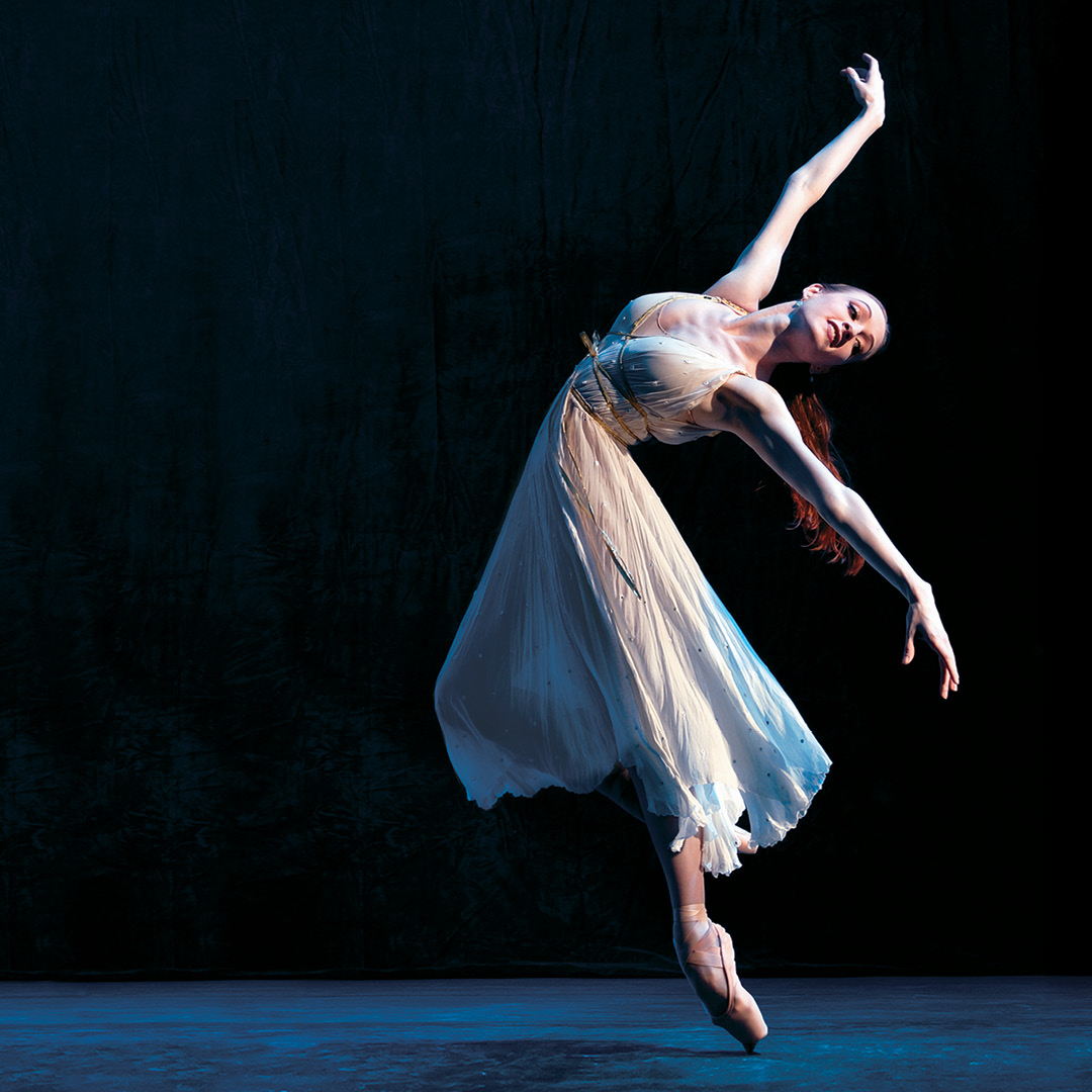 What the Pros Say - Gaynor Minden